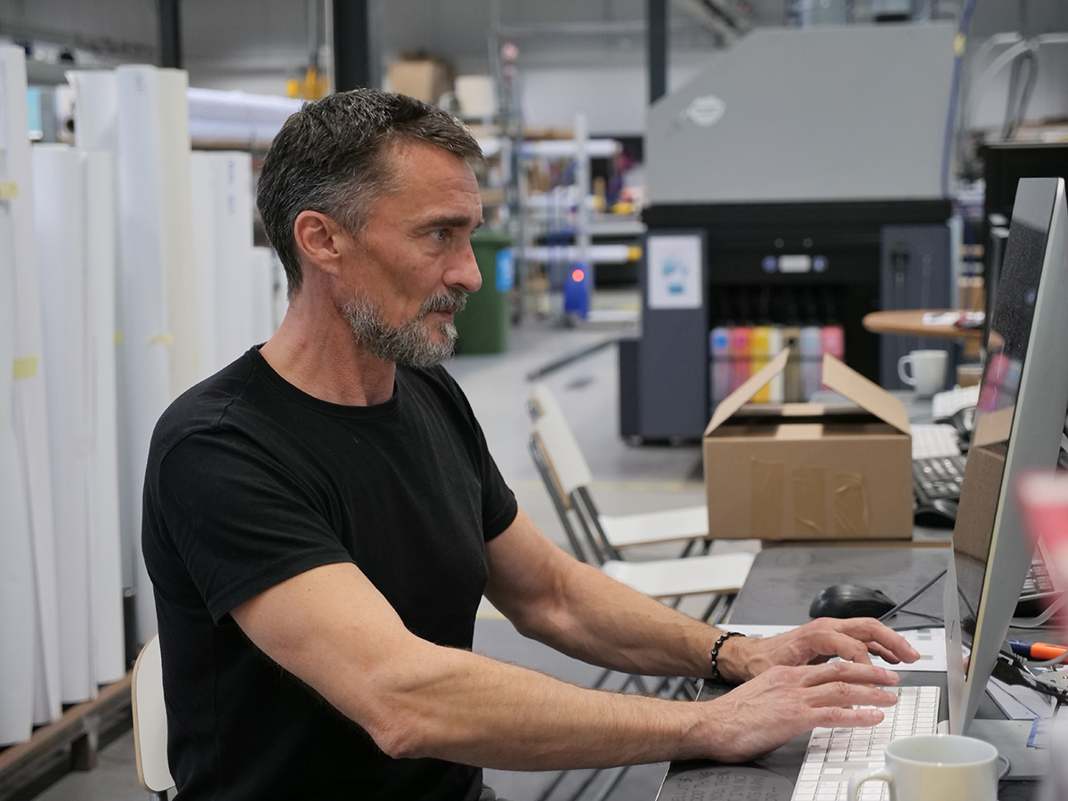 Case: Effection - Cabi