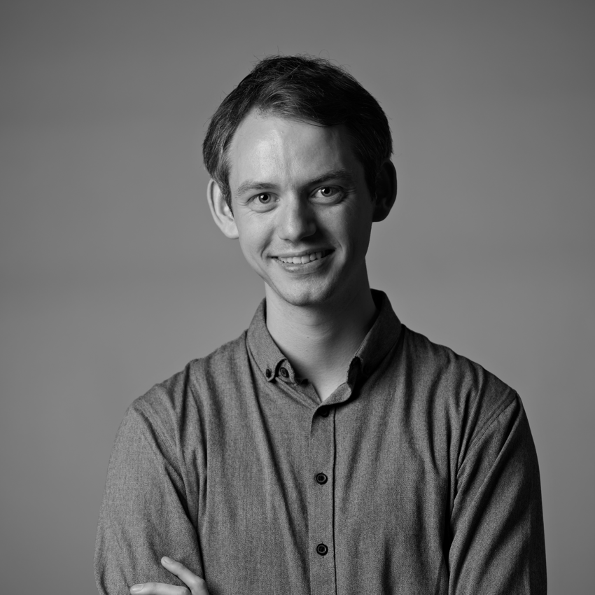 Lasse Schaumann Vestergård Pedersen, kommunikationsmedarbejder